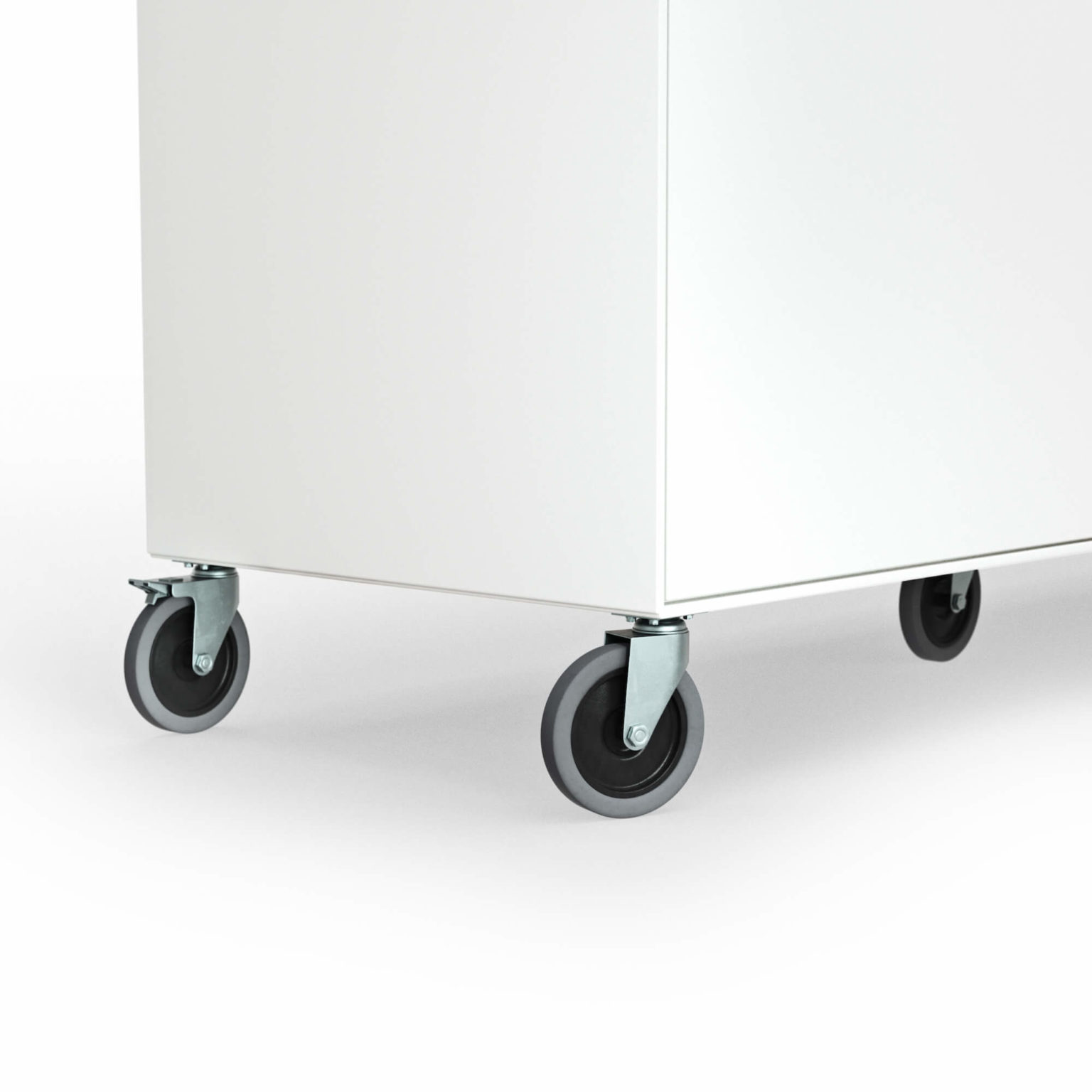 Weißes Sideboard Edge mit Rollen von Raum.Freunde - Home Company Möbel