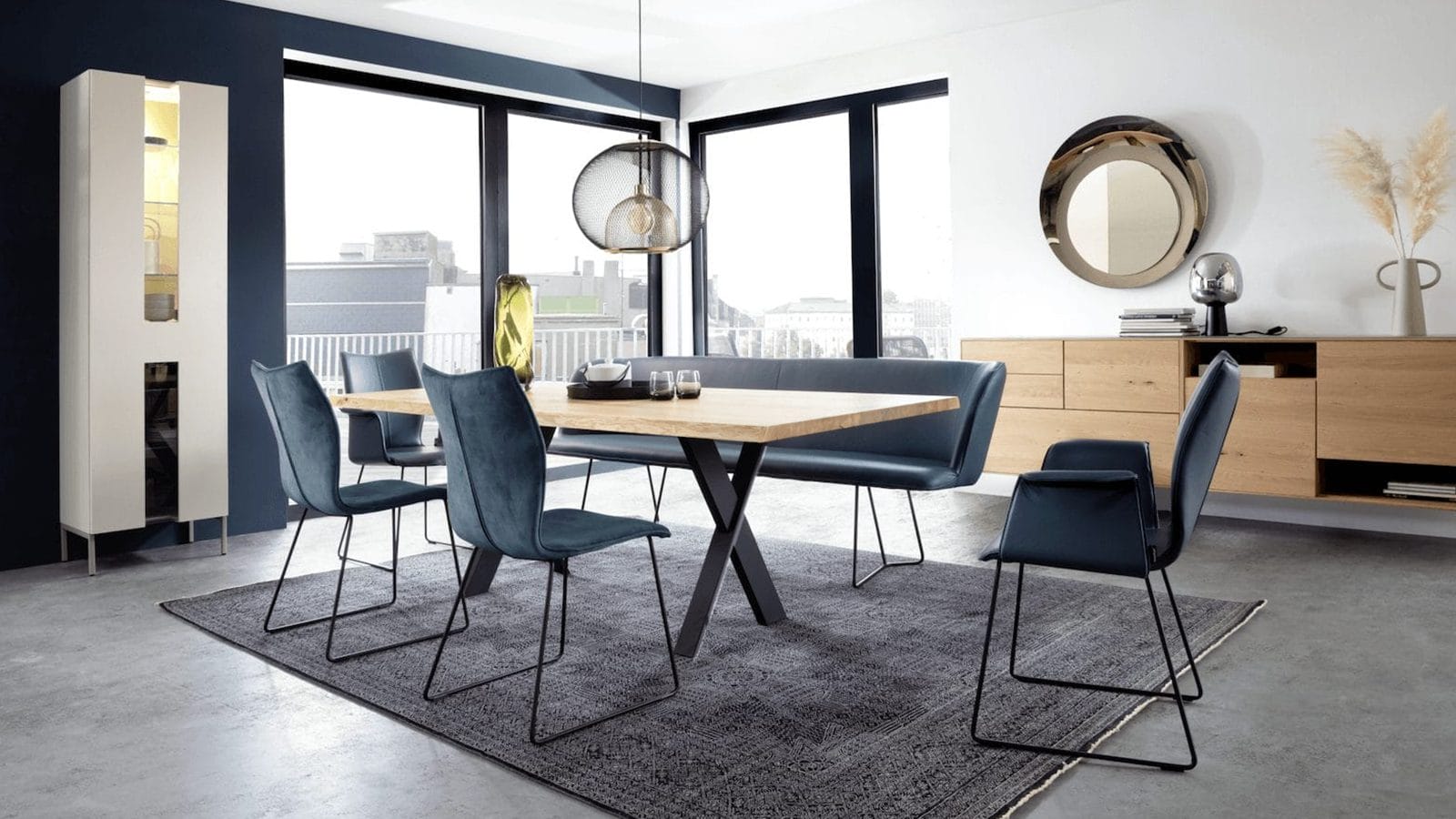 Der smarte Esstisch | Pfiffiges Design & Funktion